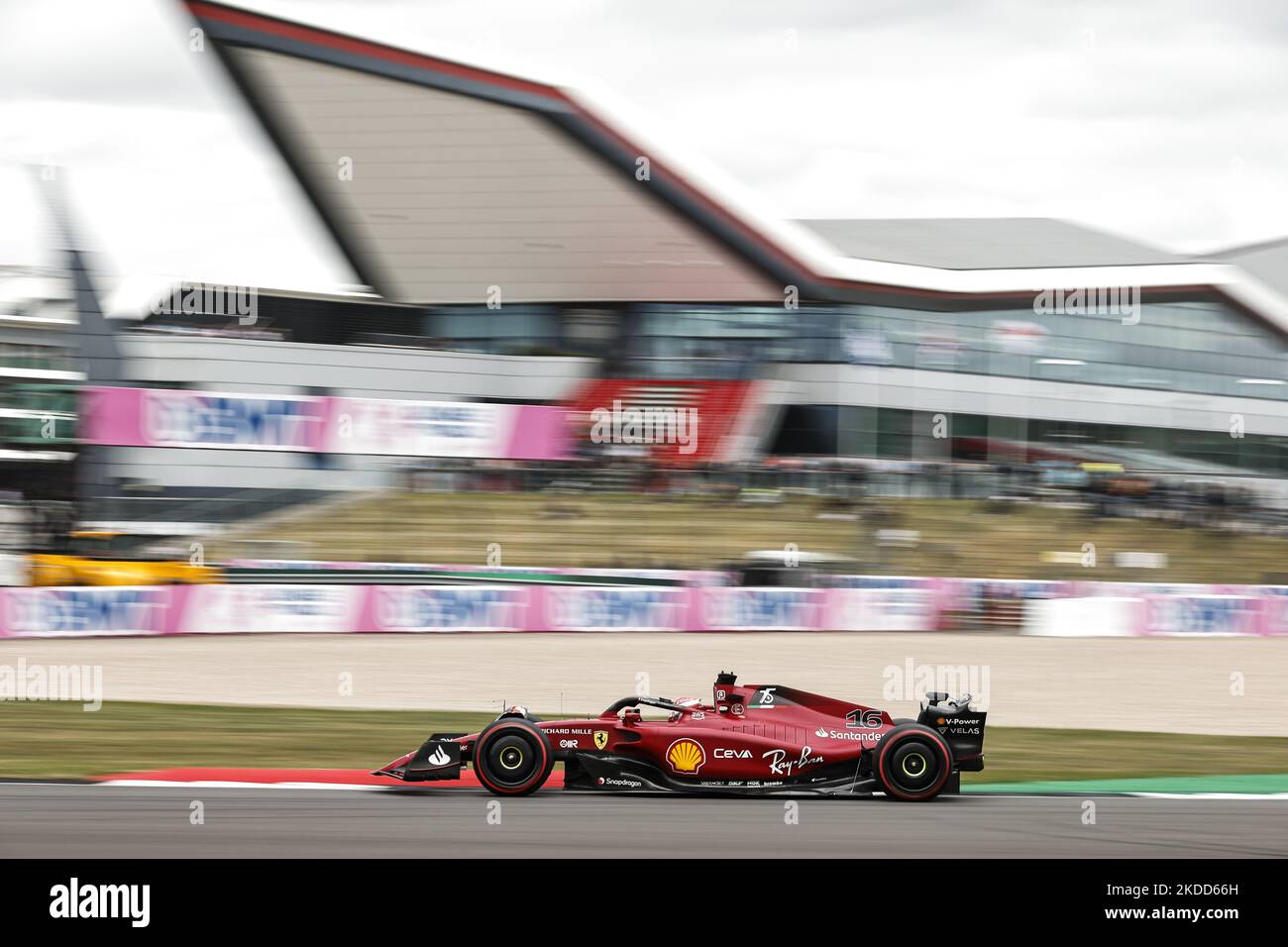 16 Charles Leclerc, Scuderia Ferrari, F1-75, action during the Formula ...
