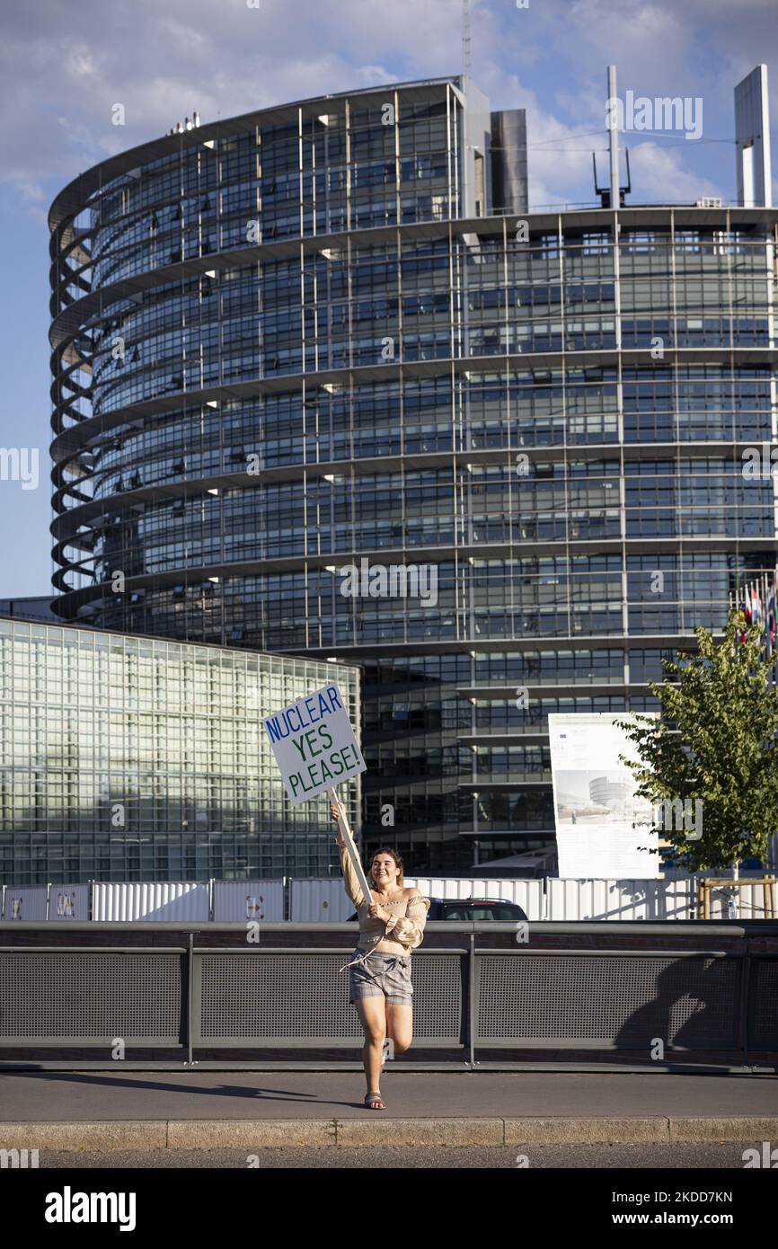 Pro nuclear activisits hi-res stock photography and images - Alamy