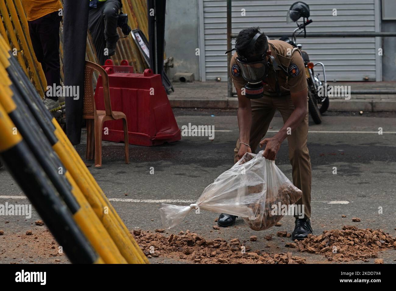 The Samagi Govi Jana Balawegaya held an protest demanding the ...