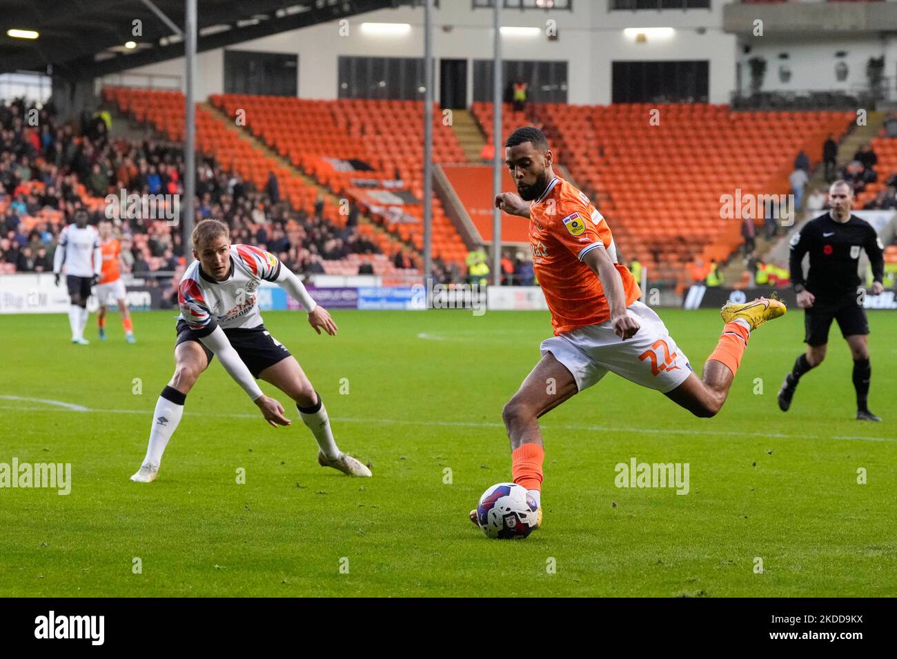 CJ Hamilton #22 of Blackpool sets to cross during the Sky Bet ...