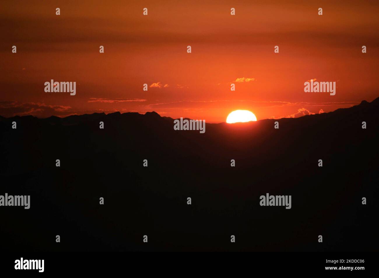The sun rising from the Eastern part of the world Stock Photo - Alamy