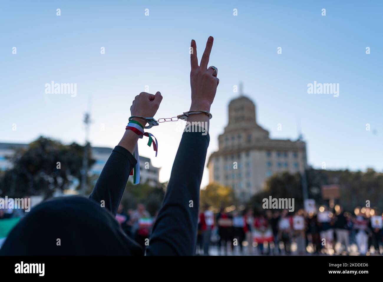 Demonstrators in handcuffs hi-res stock photography and images - Alamy