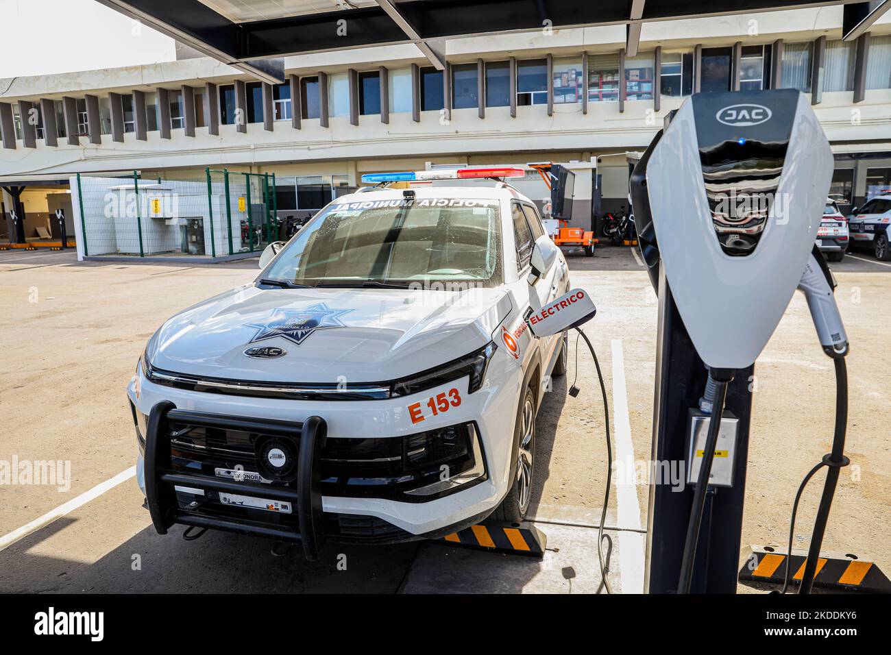 Electric patrols in the yard of the municipal police of Hermosillo ...