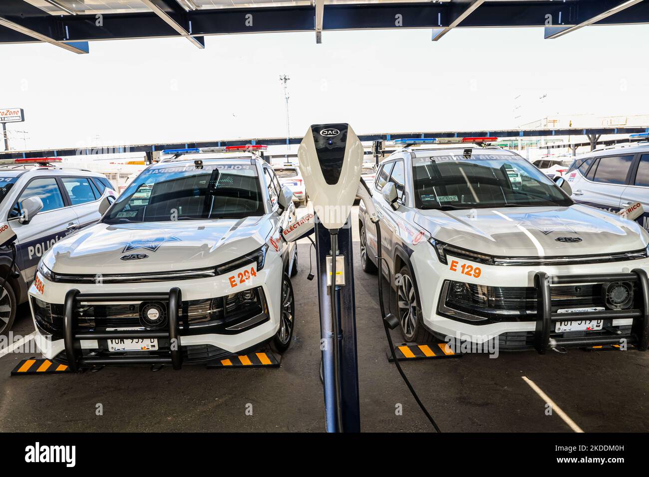 Electric patrols in the yard of the municipal police of Hermosillo ...