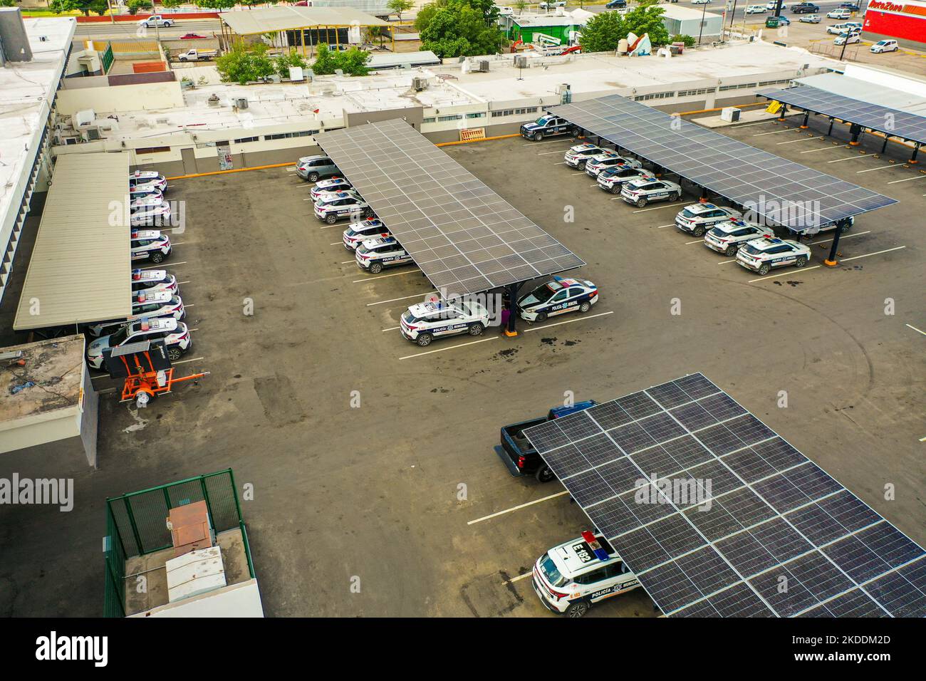 Electric patrols in the yard of the municipal police of Hermosillo ...