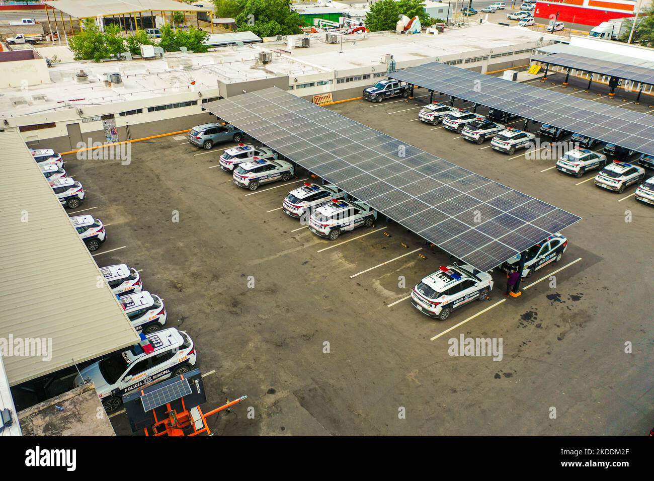 Electric patrols in the yard of the municipal police of Hermosillo ...
