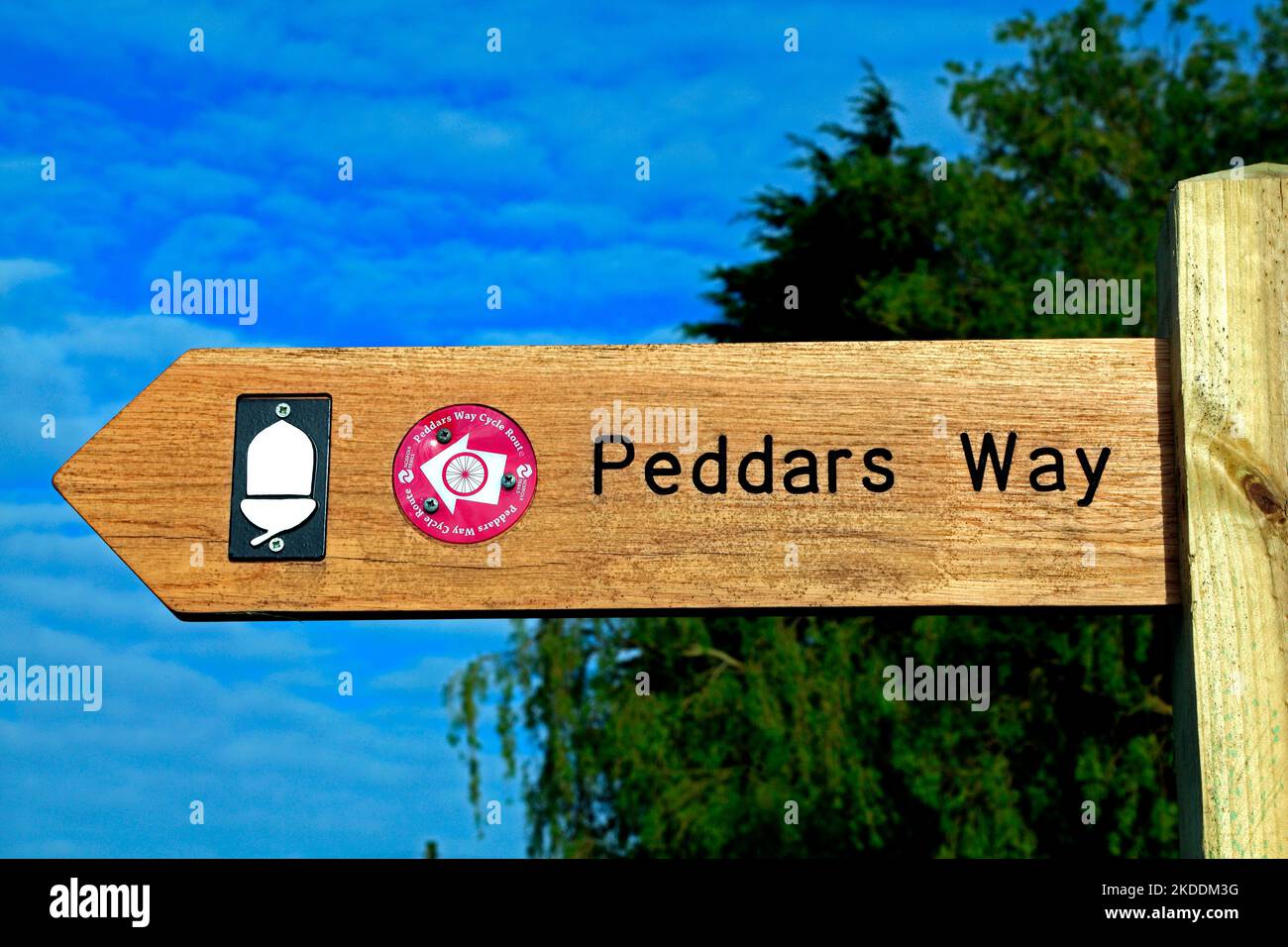 Peddars Way, footpath sign, Acorn Trust, Cycle Route, Holme next the ...