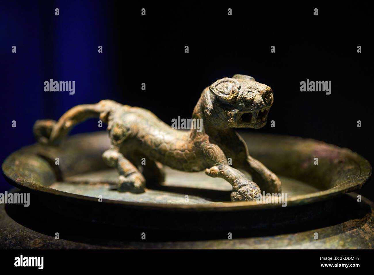 Exquisite Bronze Artifacts from Bashu and Sichuan Regions in Ancient ...