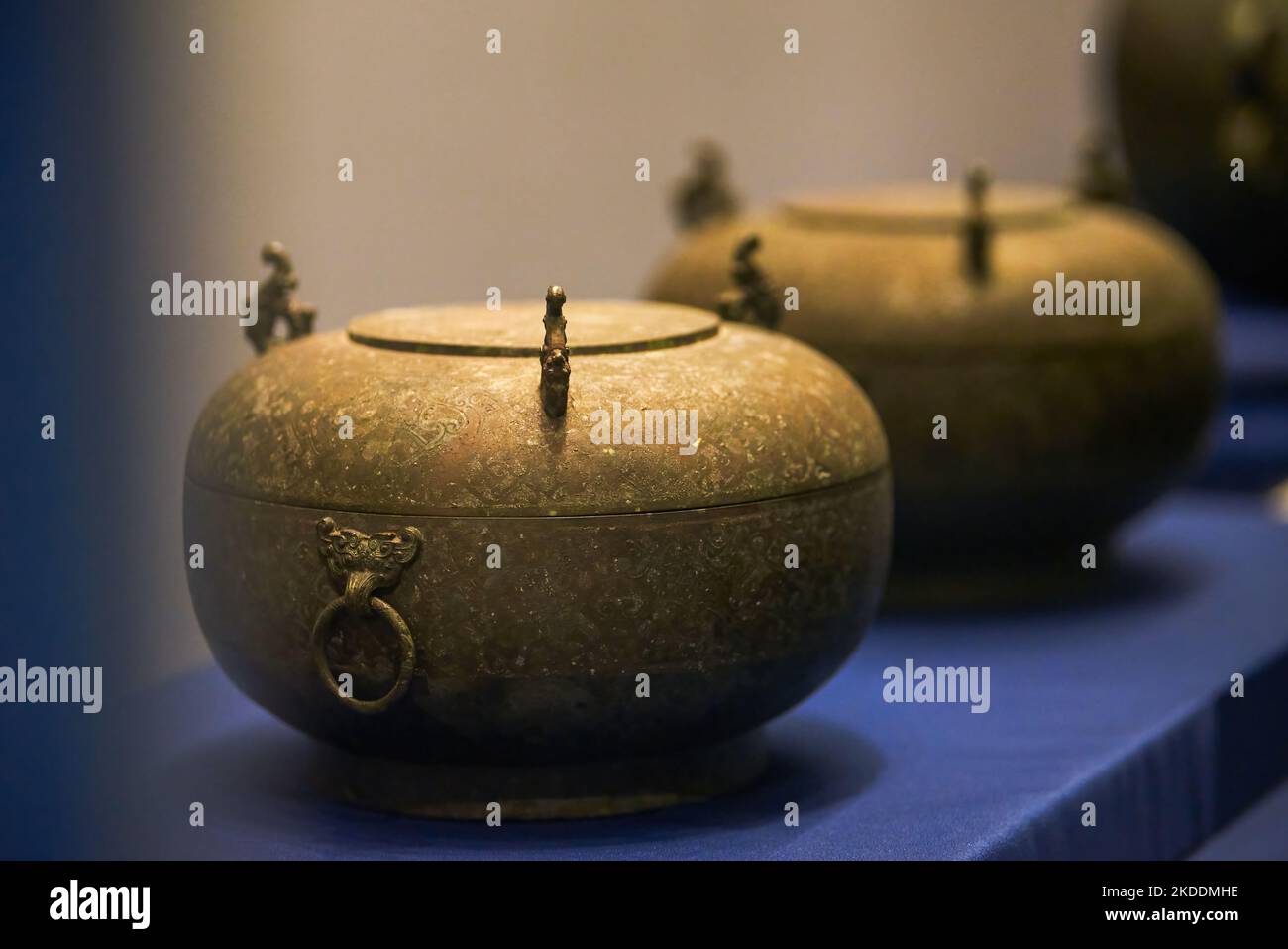 Exquisite Bronze Artifacts from Bashu and Sichuan Regions in Ancient ...