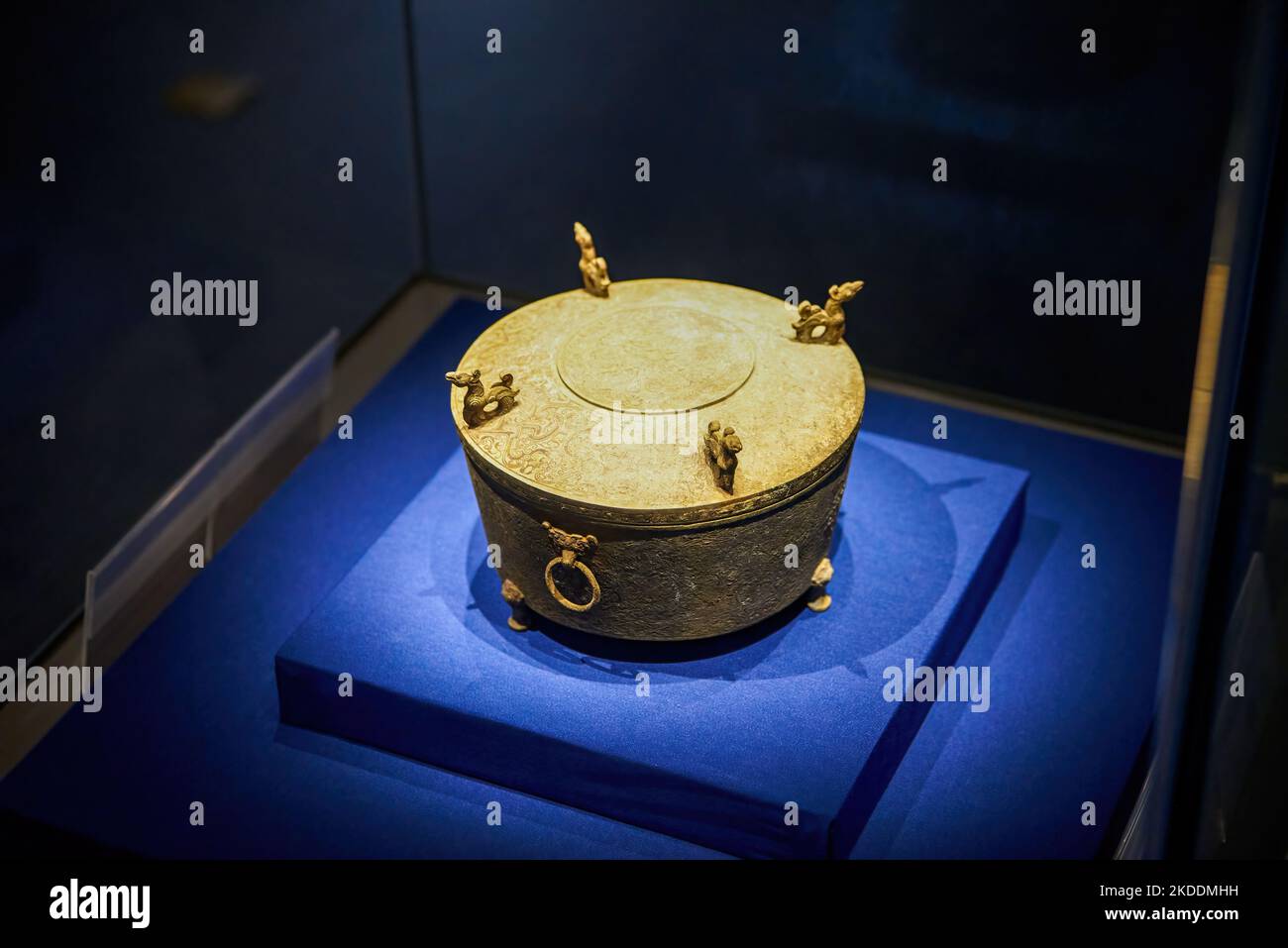 Exquisite Bronze Artifacts from Bashu and Sichuan Regions in Ancient ...