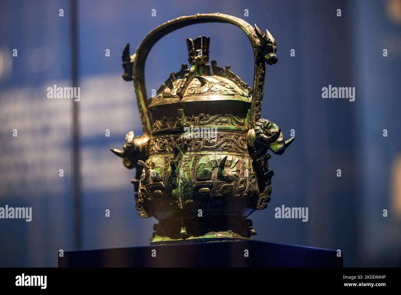 Exquisite Bronze Artifacts from Bashu and Sichuan Regions in Ancient ...