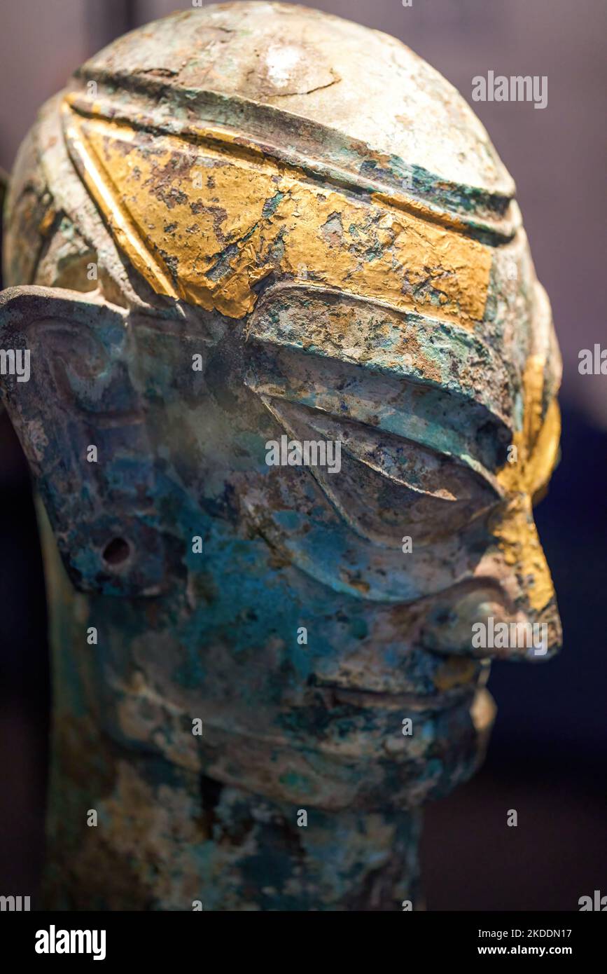 Bronze Mask Relics of Ancient Chinese Bashu and Sichuan Culture ...