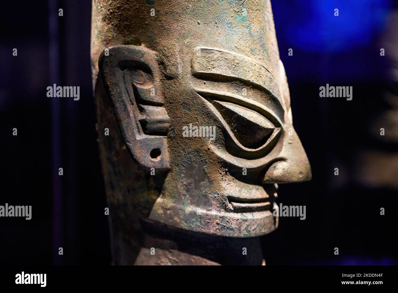 Bronze Mask Relics of Ancient Chinese Bashu and Sichuan Culture ...