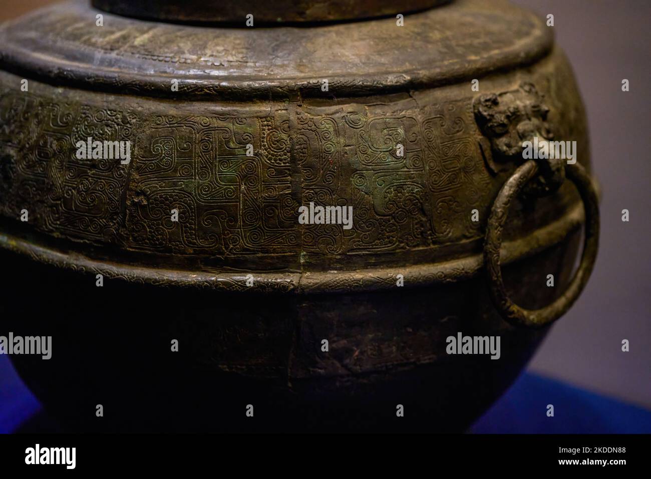 Bronze vessel cultural relics of Bashu and Sichuan culture in ancient ...