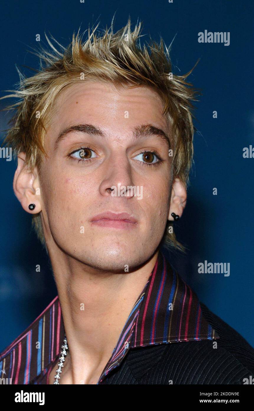 Aaron carter 2004 hi-res stock photography and images - Alamy