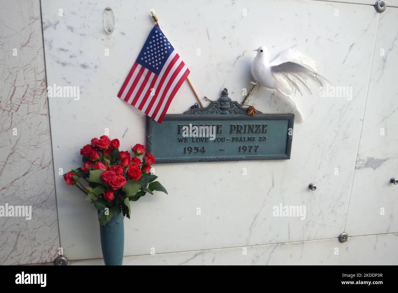 Andy Whitfield Grave