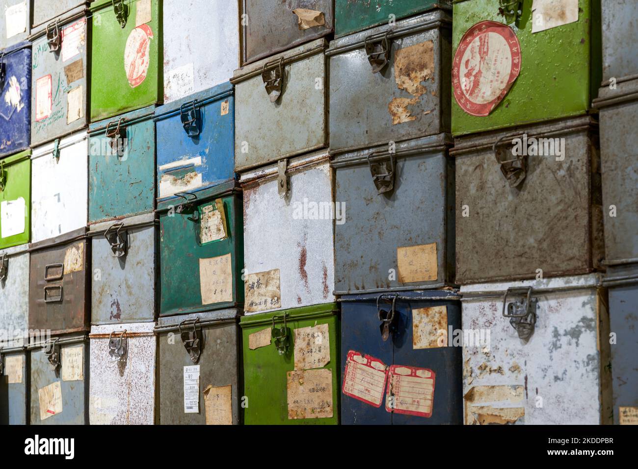 Film stage boxes hi-res stock photography and images - Alamy