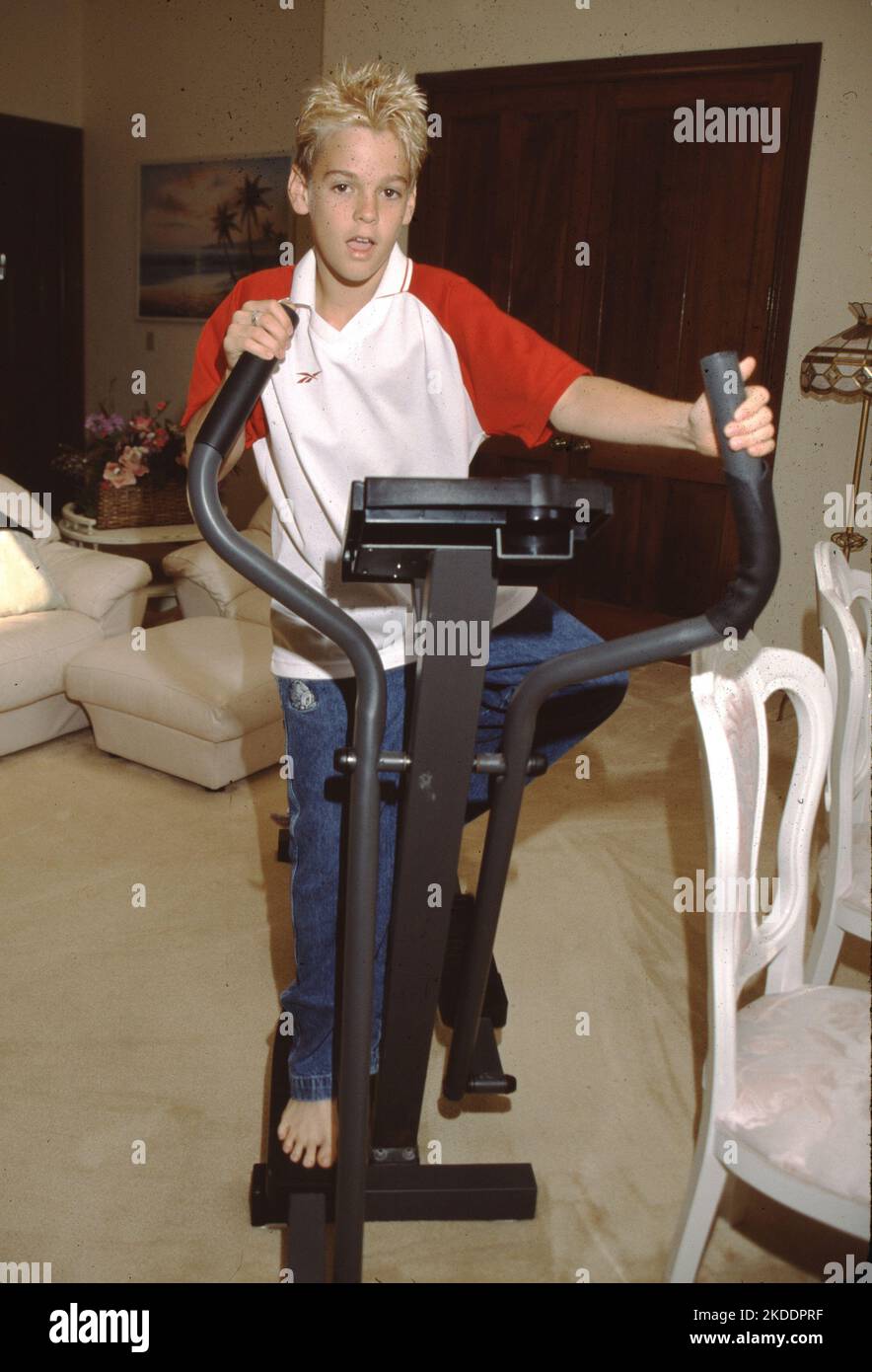 Laguna Beach CA Apr 1999: Aaron Carter private shoot at home in 1999 ...