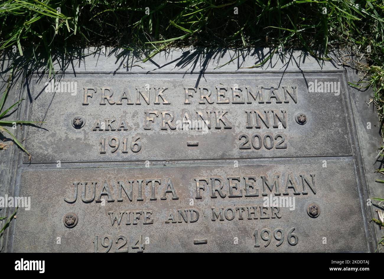 Los Angeles, California, USA 3rd November 2022 Animal Trainer Frank Inn ...