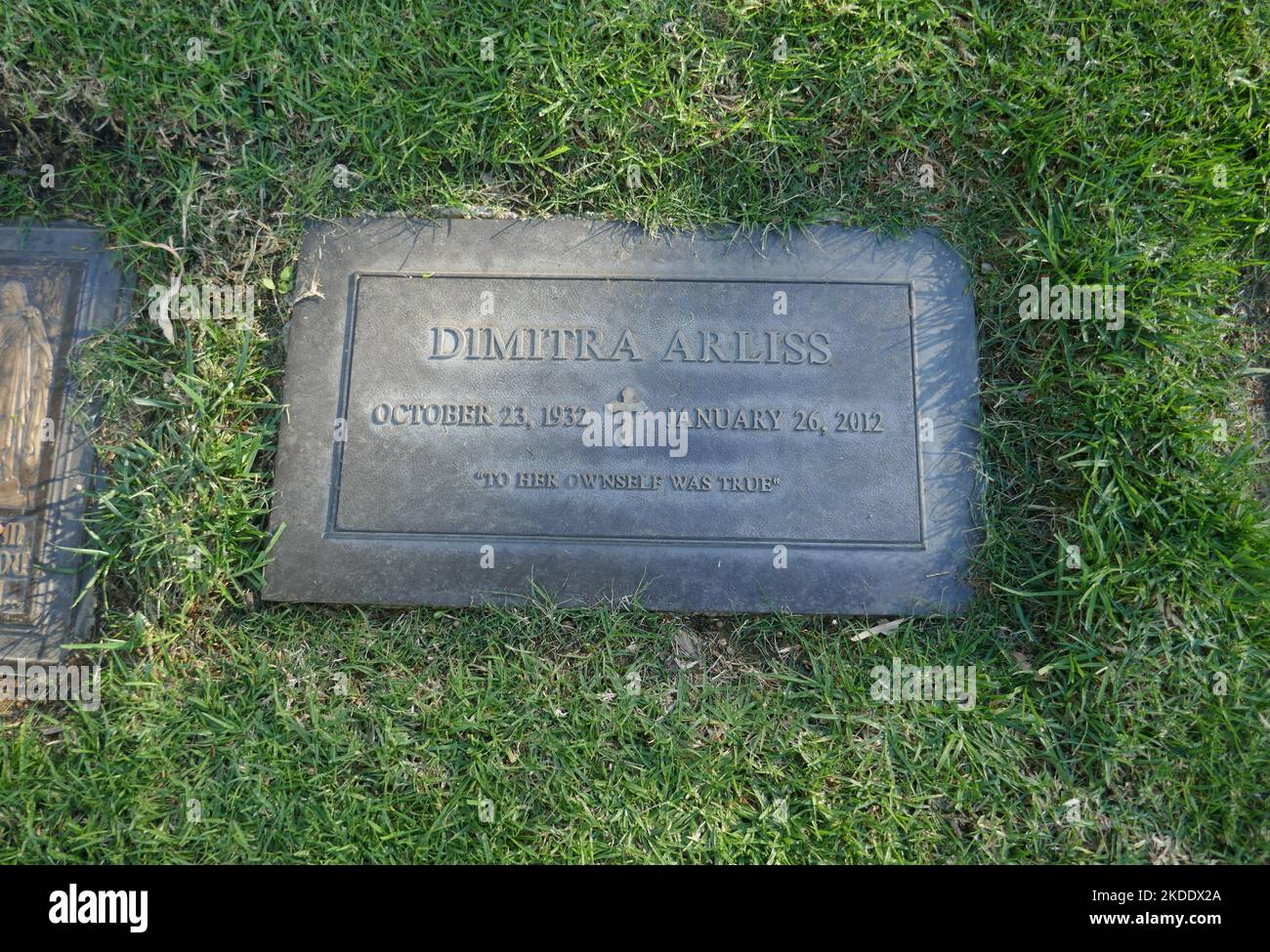 Dimitra arliss hi-res stock photography and images - Alamy