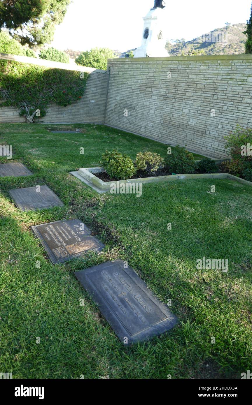 Los Angeles, California, USA 3rd November 2022 Actress Dimitra Arliss's Grave in Court of Valor ...