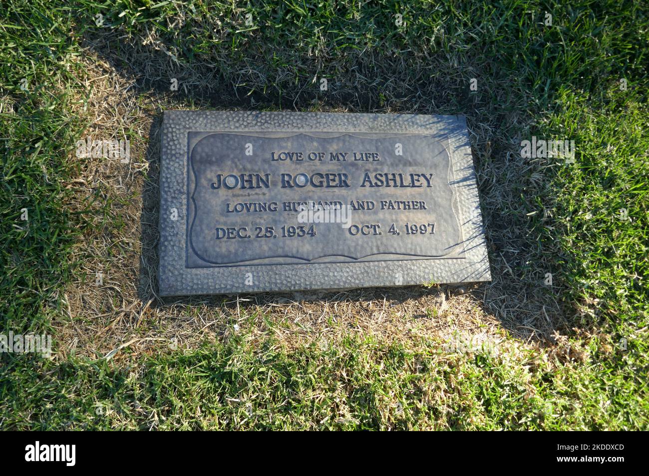 Los Angeles, California, USA 3rd November 2022 Actor John Ashley's Grave in Gods Acre Section at ...