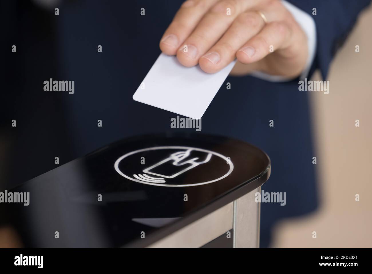 Keycard scanner hi-res stock photography and images - Alamy