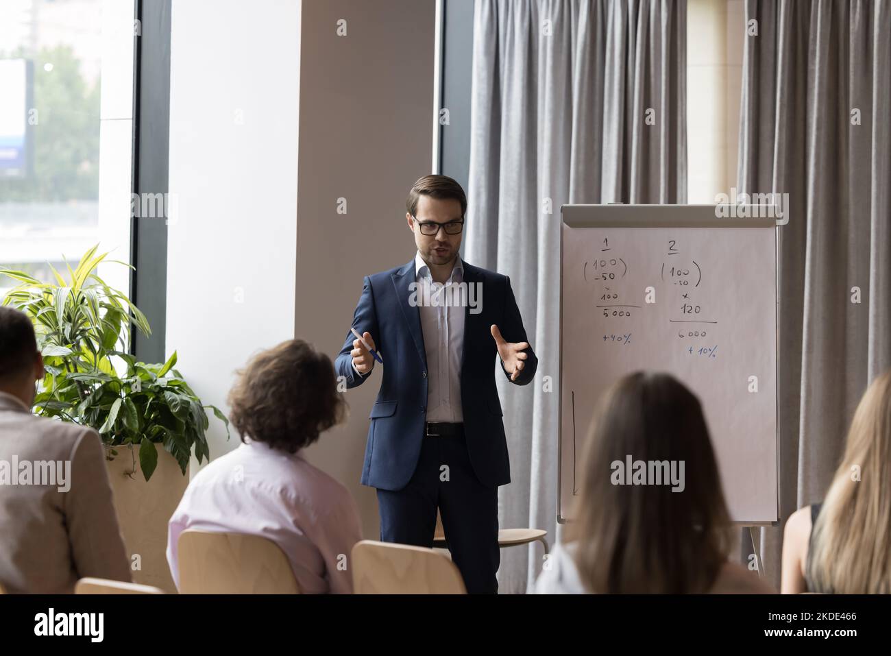 Presentation skills workshop hi-res stock photography and images - Alamy