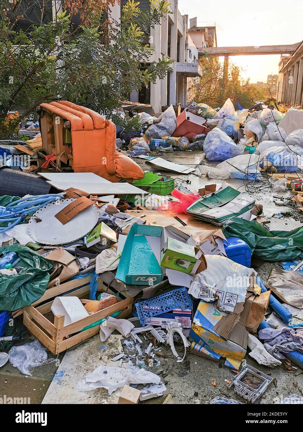 Environmental waste pollution hi-res stock photography and images - Alamy