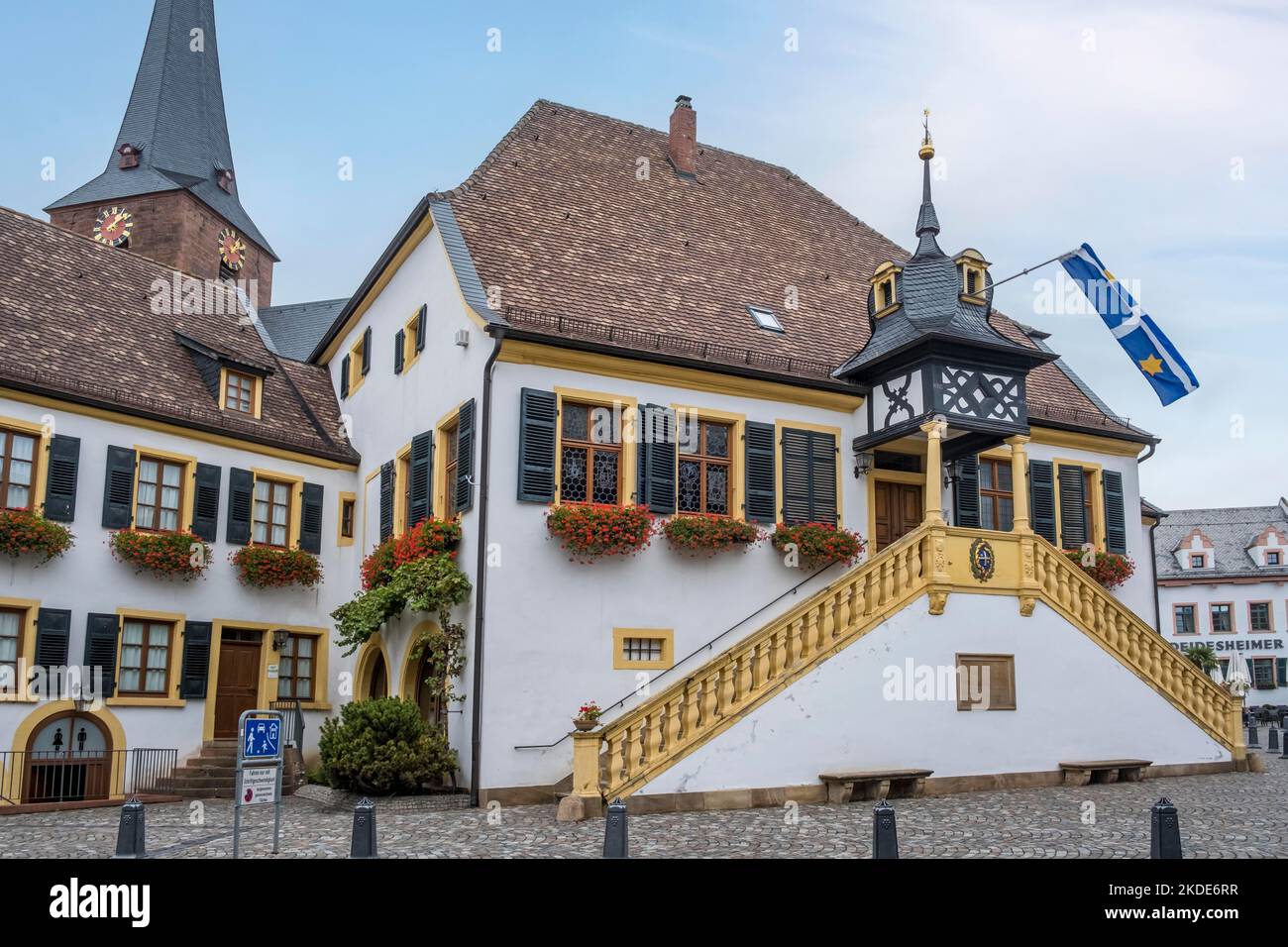 Historic town hall from 1532 on the market square, Deidesheim, German ...