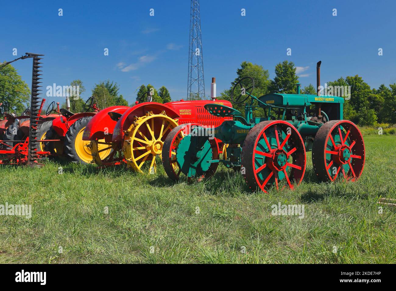 Vintage farm trucks, farm event, Hinchinbrook, Province of Quebec ...