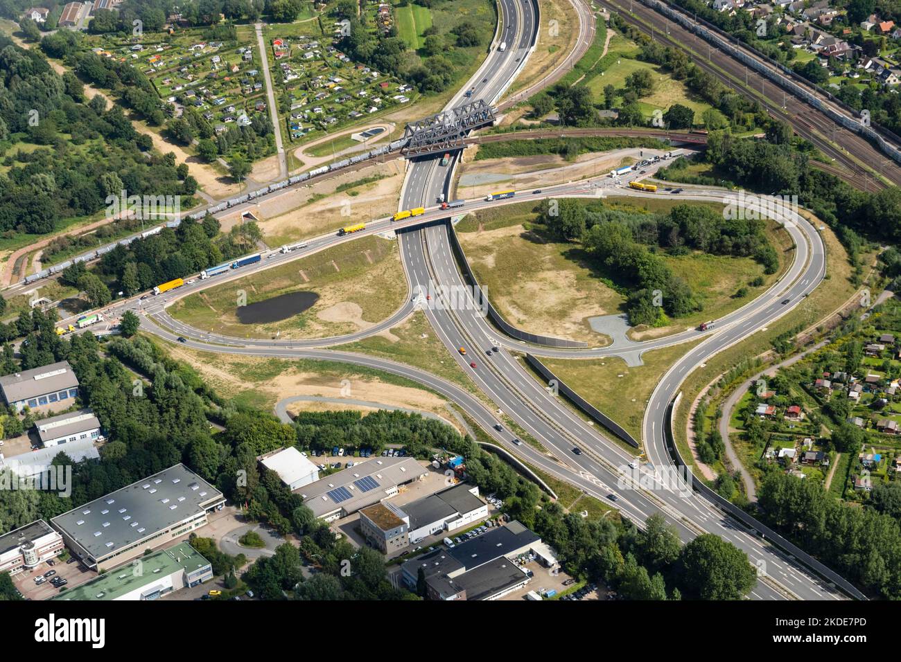Aerial view of the new harbour passage, BAB exit Wilmelmsburg Sued ...
