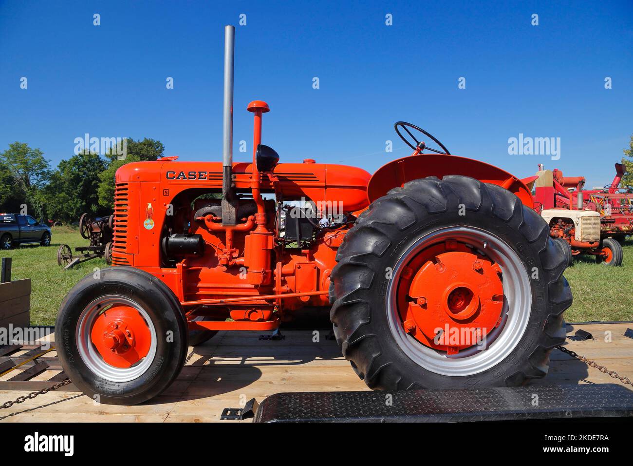 Vintage farm trucks, farm event, Hinchinbrook, Province of Quebec ...