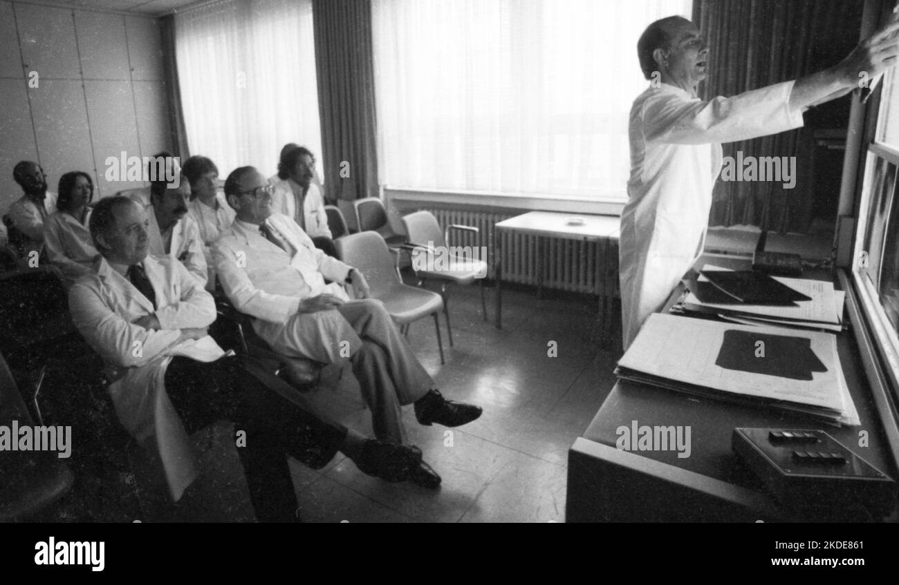 Everyday life at the General Hospital in October 1981, Germany Stock ...