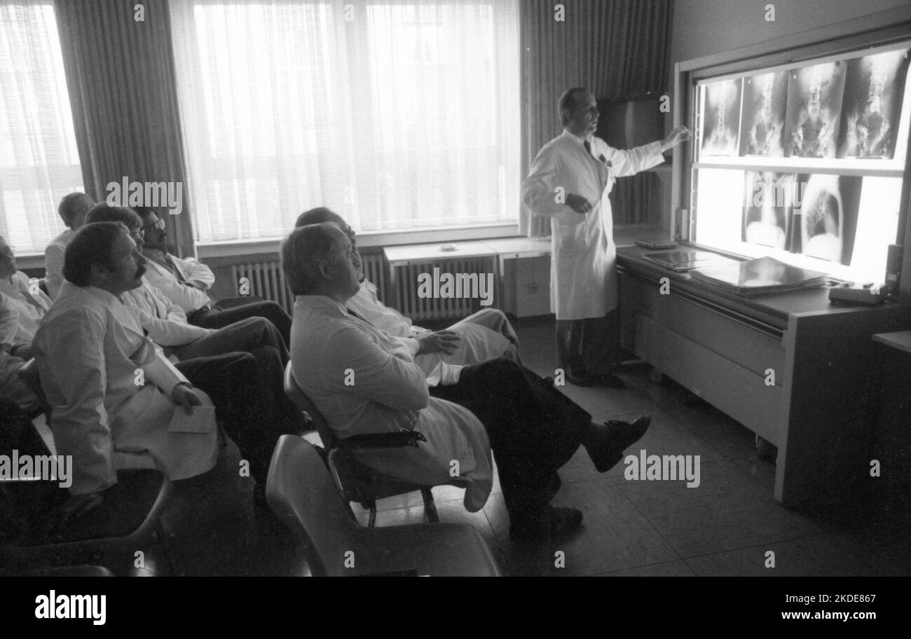 Everyday life at the General Hospital in October 1981, Germany Stock ...