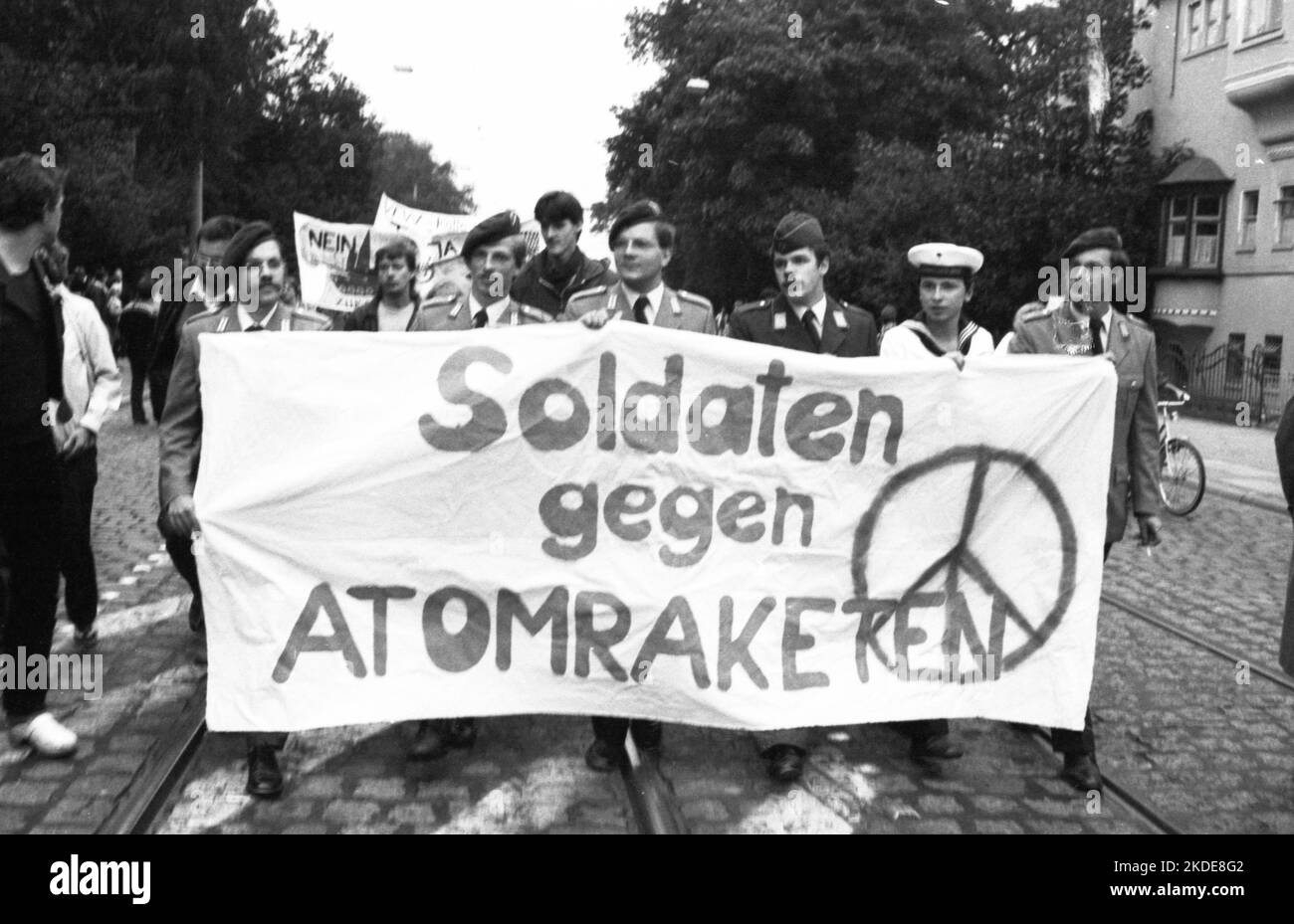 The disarmament movement 1982 Black and White Stock Photos & Images - Alamy