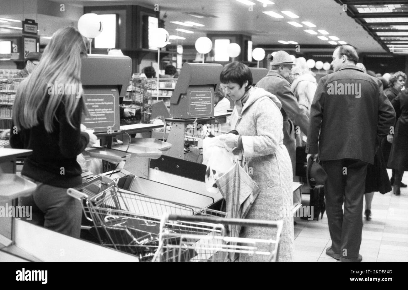 The food department of the department stores' Karstadt 1982, Germany ...