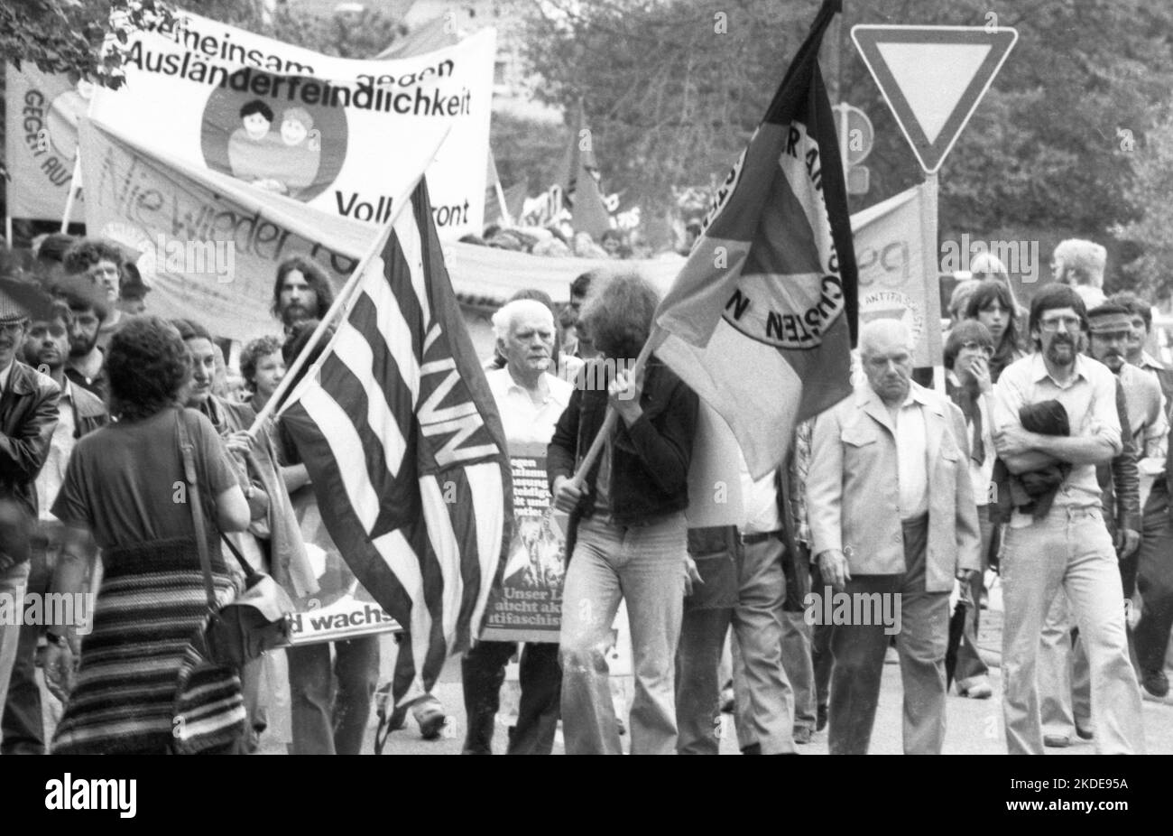 Extremist organisations hi-res stock photography and images - Alamy