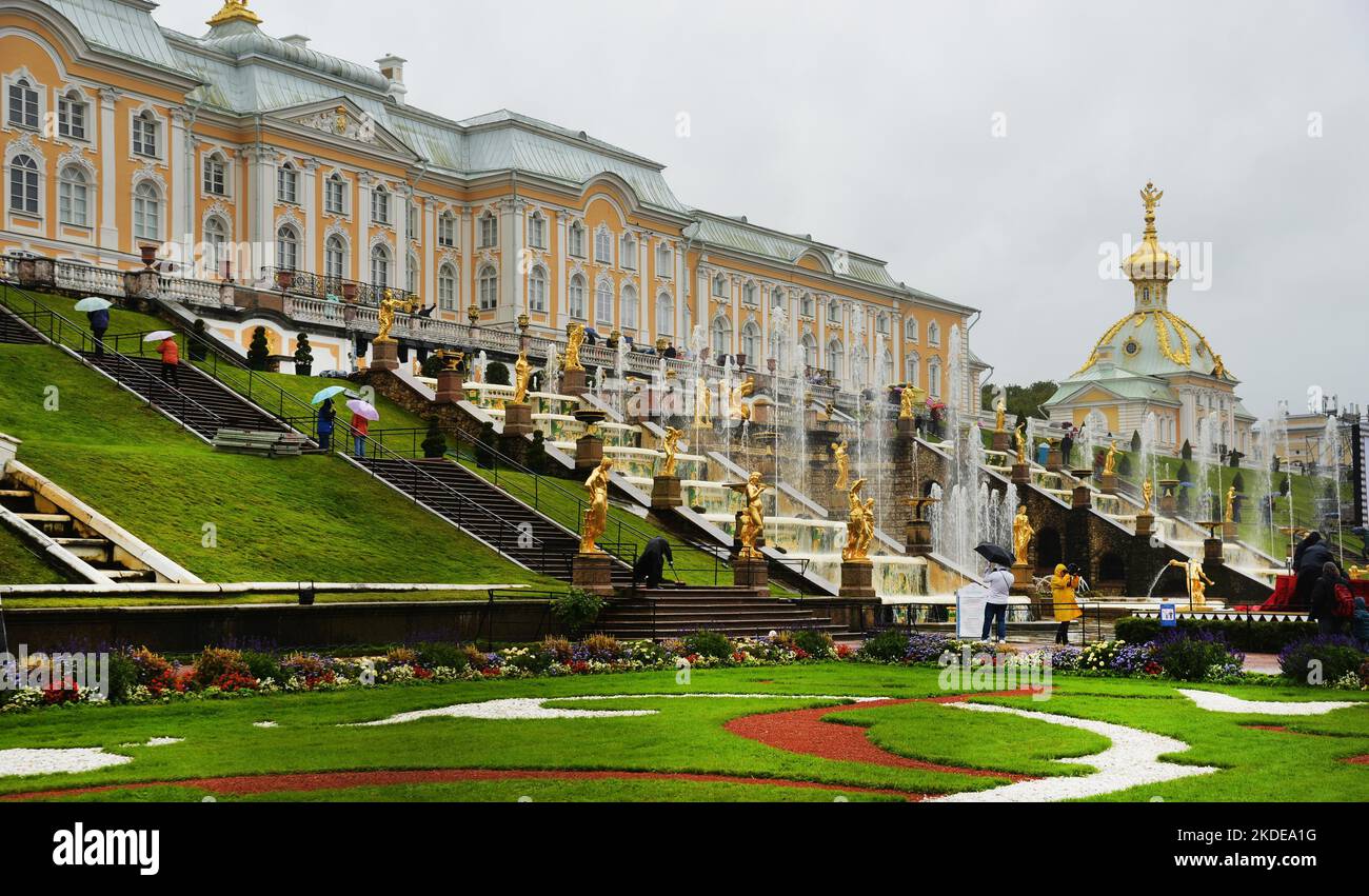 Saint Petersburg, historic city centre, World Cultural Heritage ...