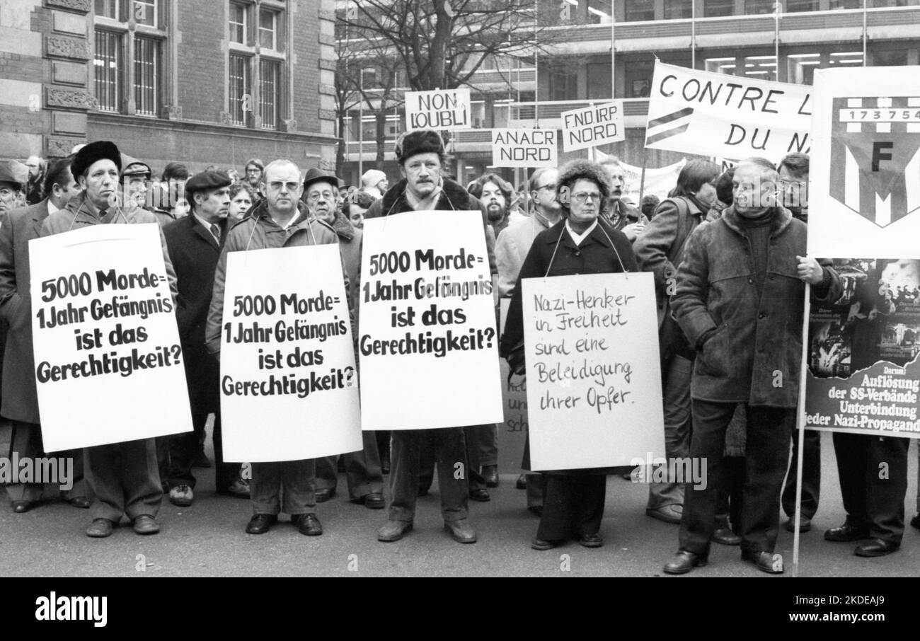 Organisations of French Jews and German Nazi victims demonstrated for a ...