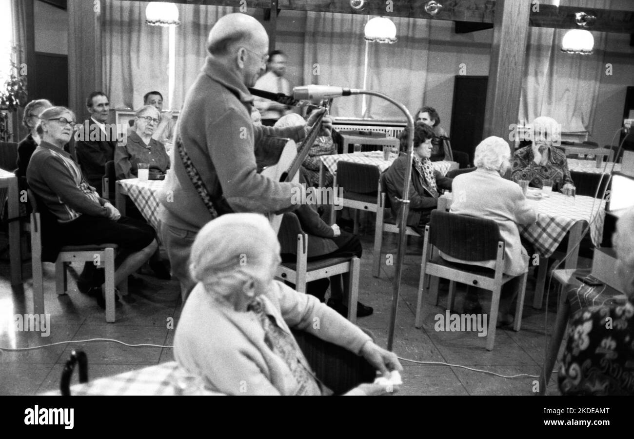 The senior citizens' organisation Grey Panthers entertain residents of ...