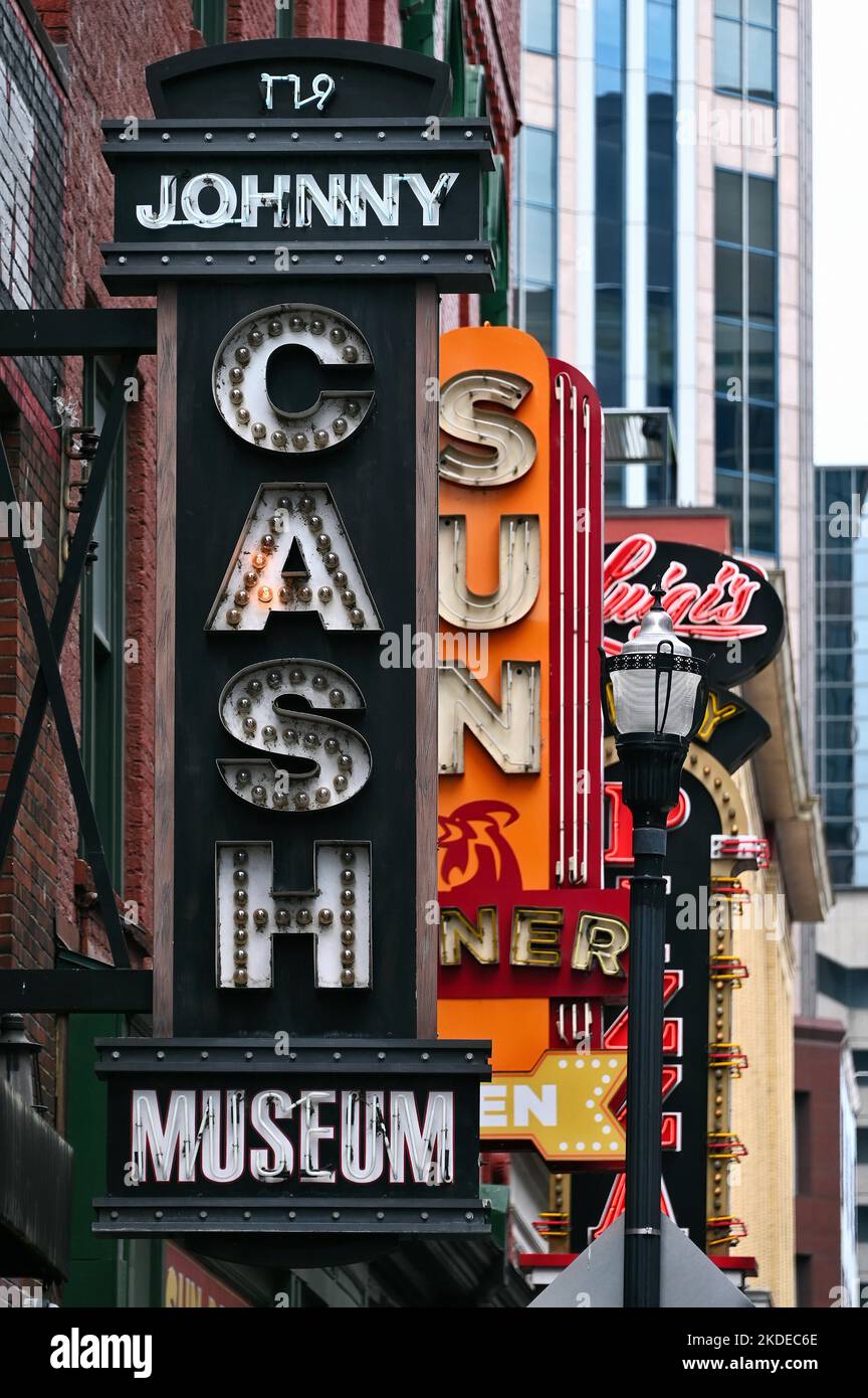 Johnny cash museum sign hi-res stock photography and images - Alamy