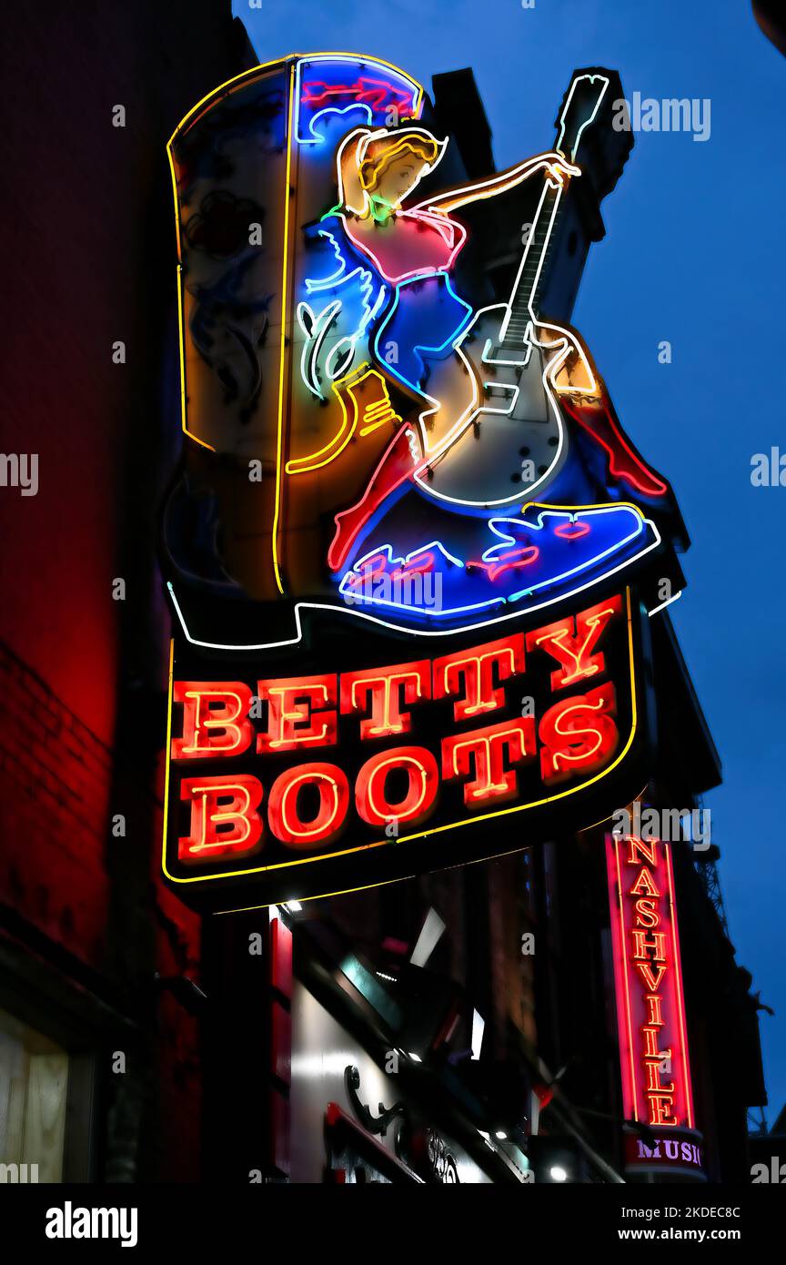 Betty boots on broadway hi-res stock photography and images - Alamy