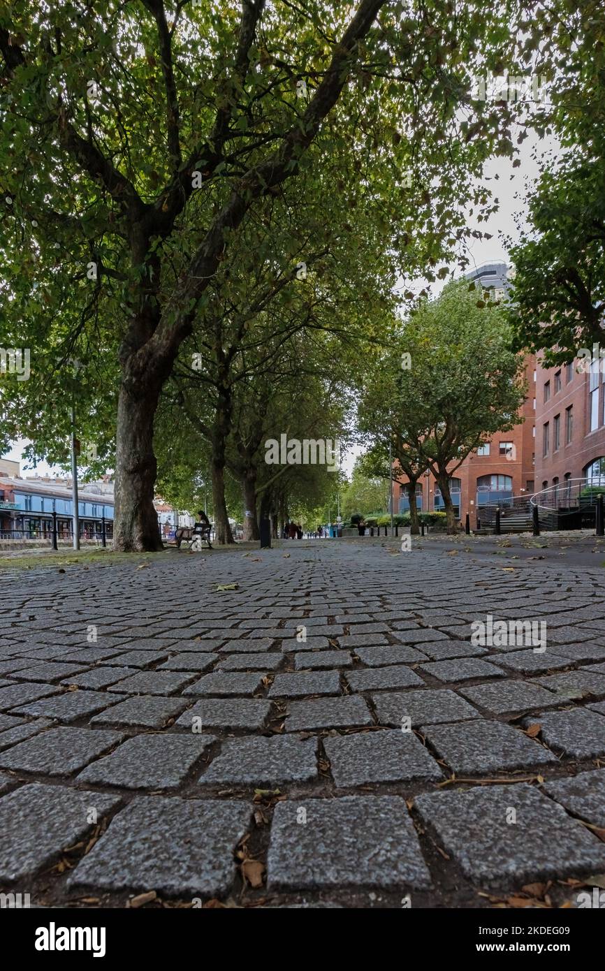 Uk cobbled path hi-res stock photography and images - Alamy