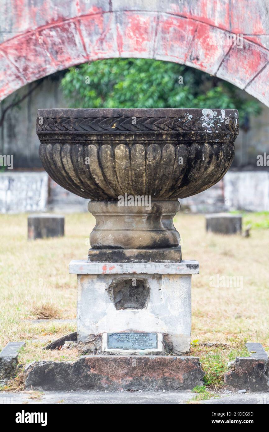 Guimbal church hi-res stock photography and images - Alamy