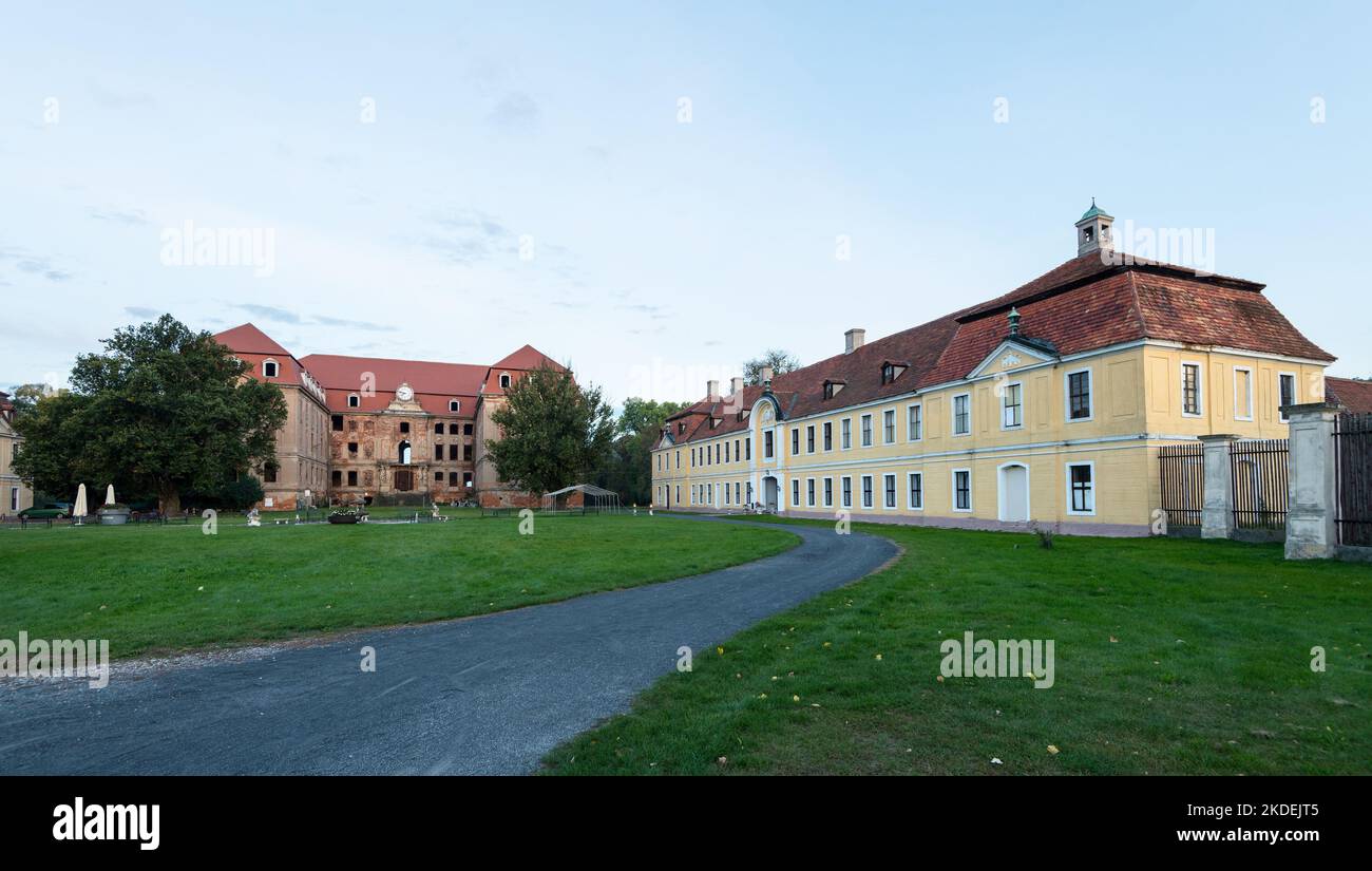 park and castle Brody, Pförten, Poland Stock Photo - Alamy