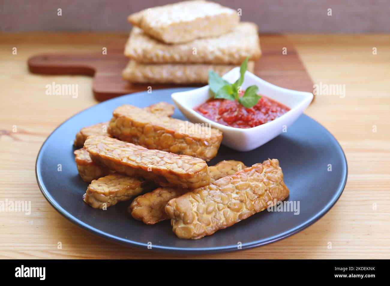 Pan fried Tempeh with marinara sauce, a healthy and tasty whole foods ...