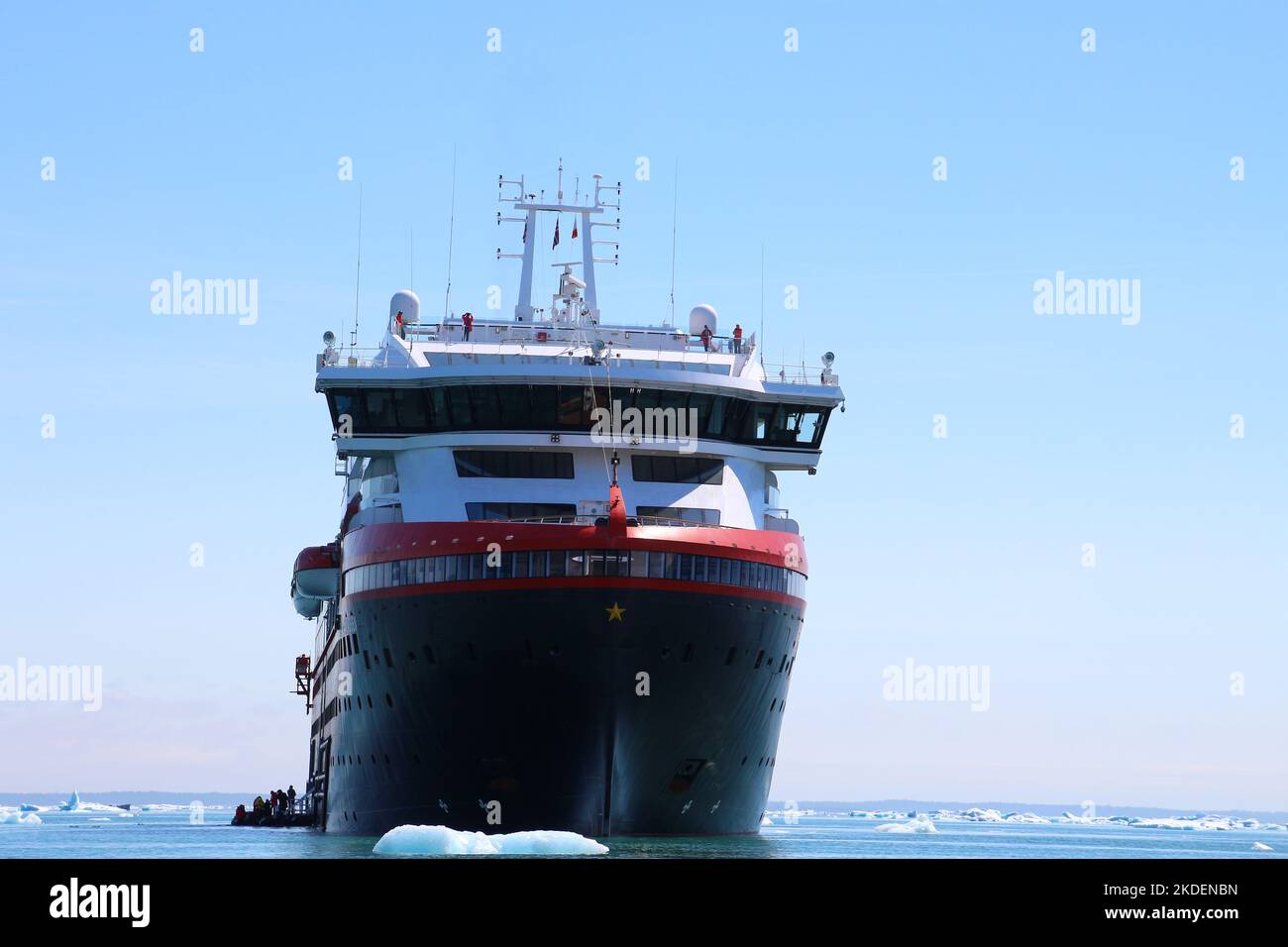 Expedition ship in the bay hi-res stock photography and images - Alamy