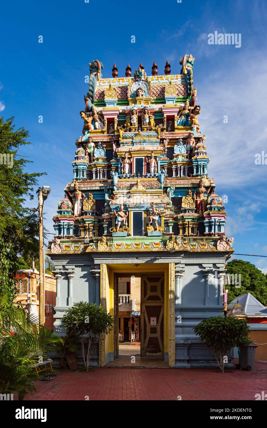 Hindu temple tamil surya mauritius hi-res stock photography and images ...