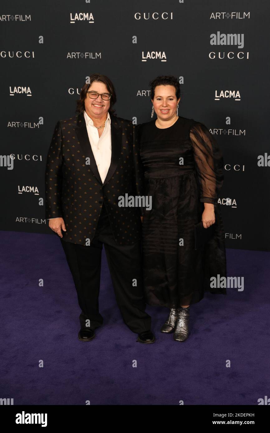 Los Angeles, USA. 05th Nov, 2022. Catherine Opie and Katy Barkan arrive ...